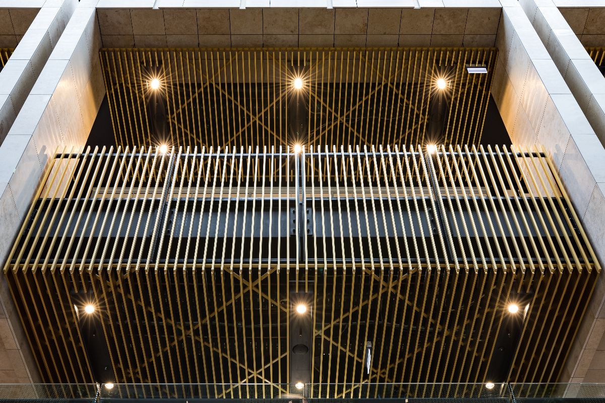 T&R Interior Systems - Eclipse Aluminium Baffle