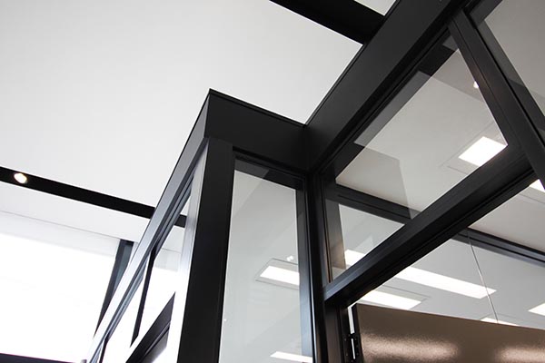 T&R Interior Systems - Study - Black 64mm Frontline